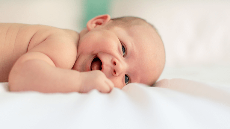 Razvoj bebe po mjesecima - jezični, kognitivni i motorički razvoj u prvoj godini života ...